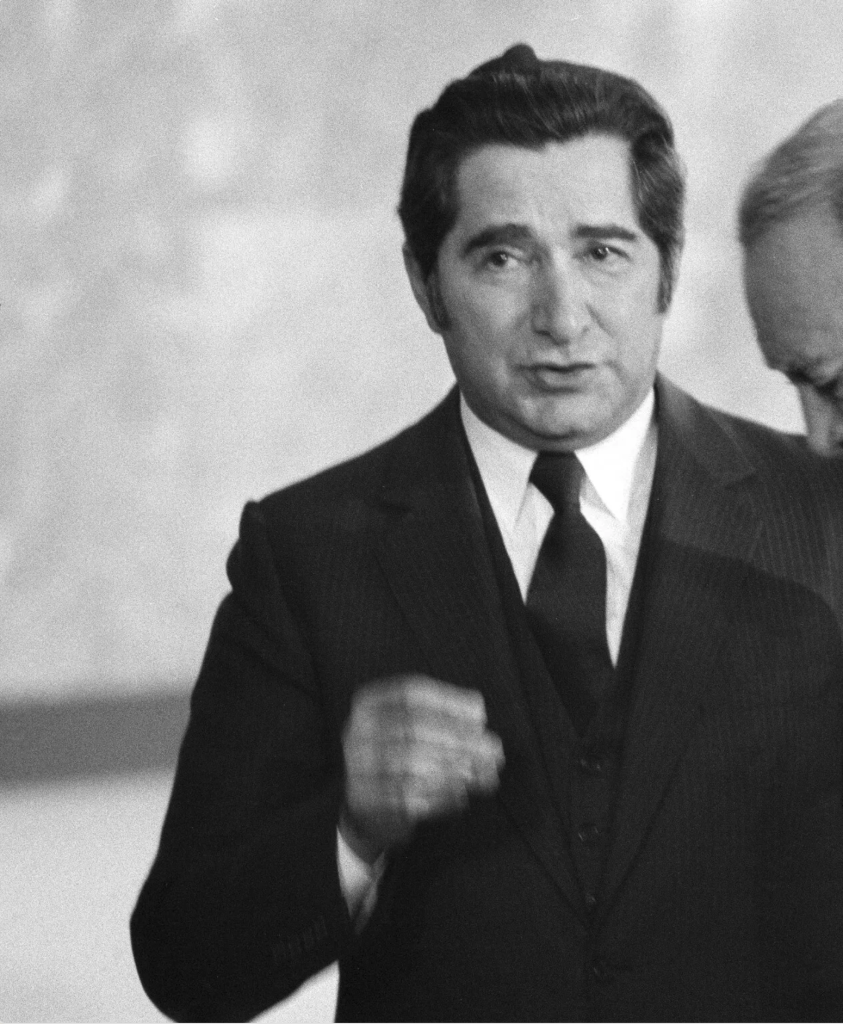 Fine telling of the Reichmann saga – Bill Gladstone Genealogy